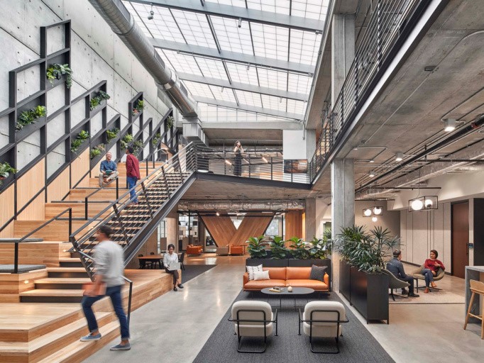 Spacestor | Workspace of the Week - Alternative Technology Client ...