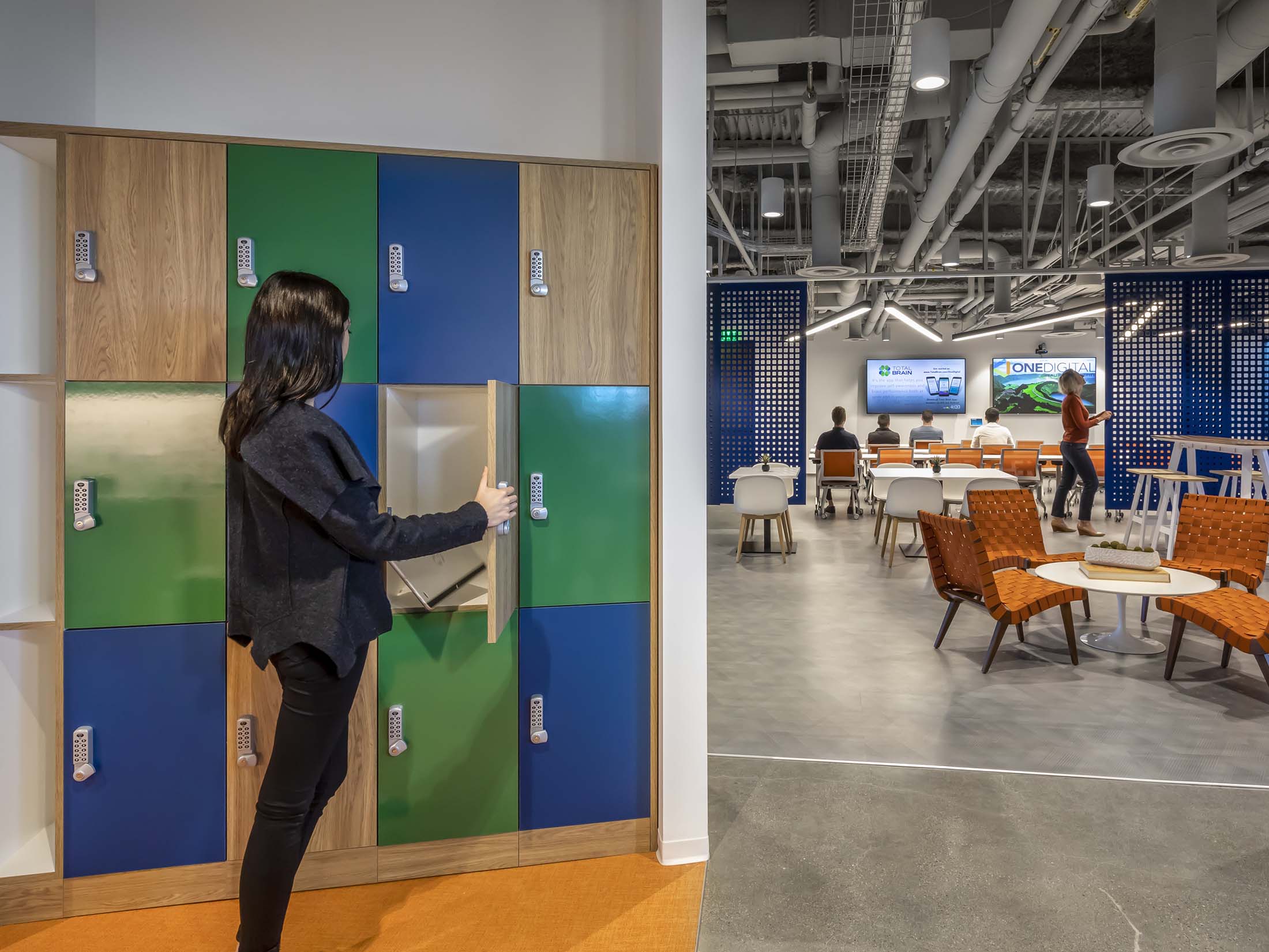 Spacestor | Personal Storage Lockers for an Agile Workspace