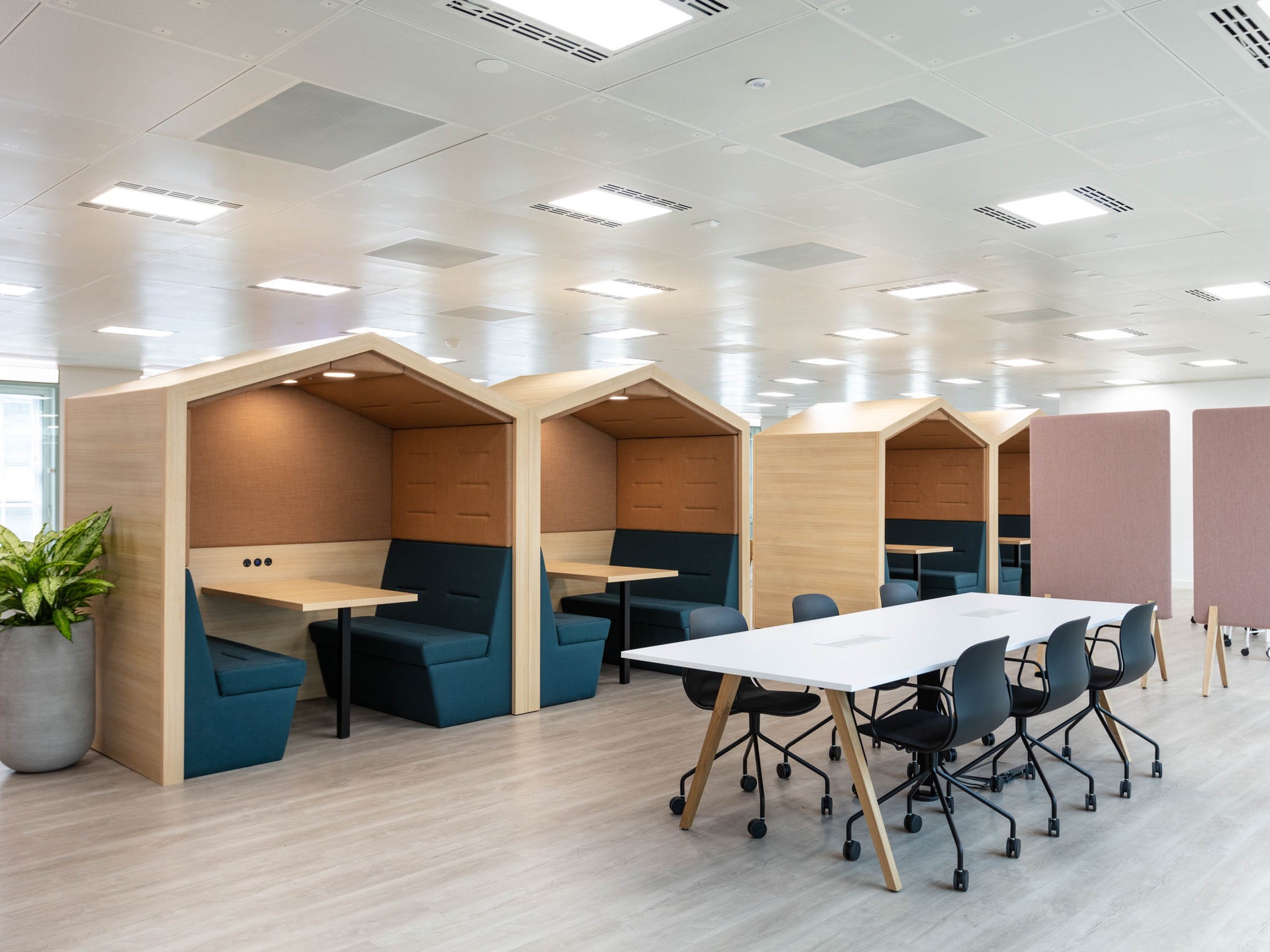 Spacestor | Pods & Booths Life Safety