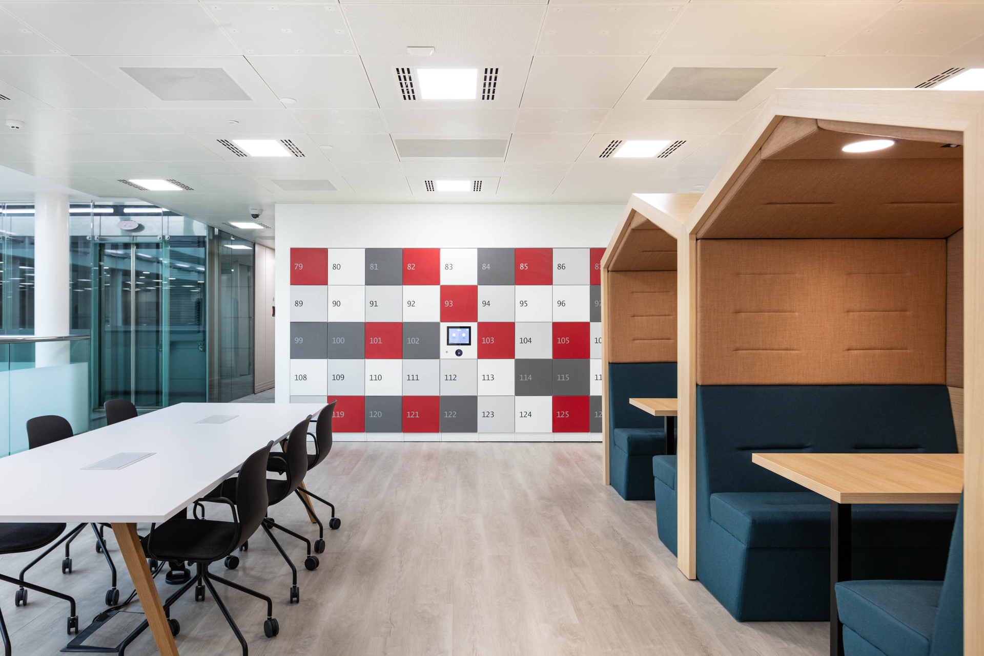 Spacestor | App-Controlled Lockers