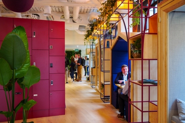 Spacestor | It's Here! Palisades II Curve & Arch