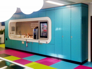 Spacestor | Skyscanner